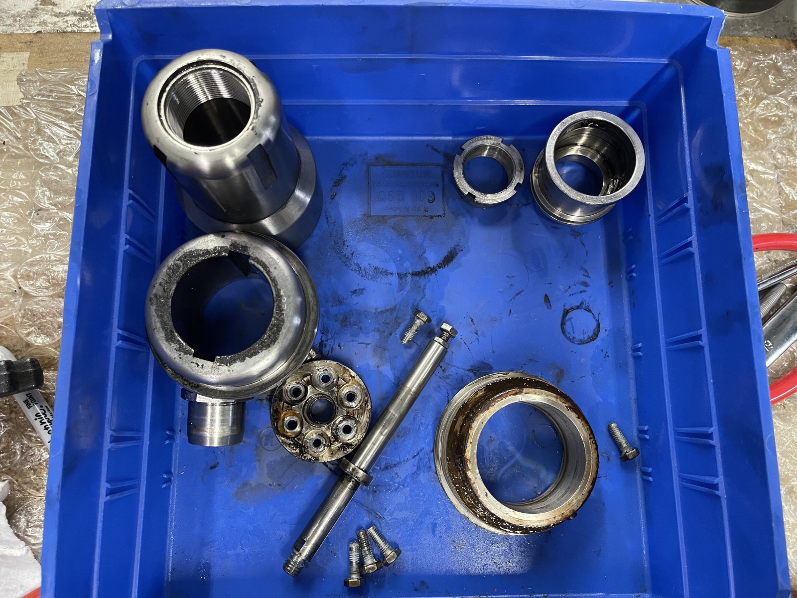 No More Stress for Clean Capping Heads » Capping Machine News by Zalkin